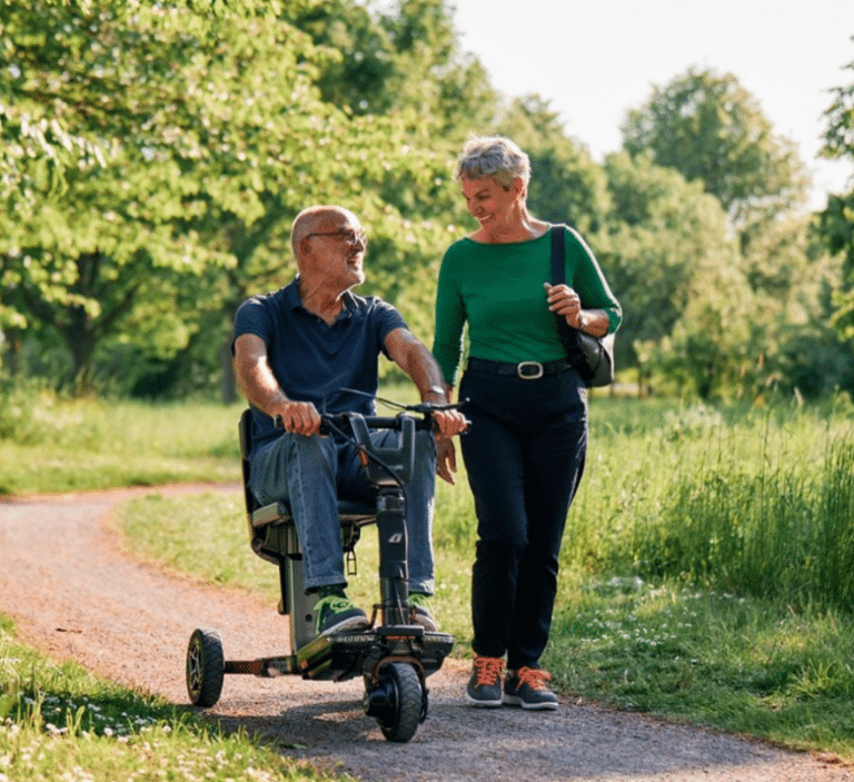 Atto Sport Elektromobil 6 km/h, faltbar - Clevr Mobility